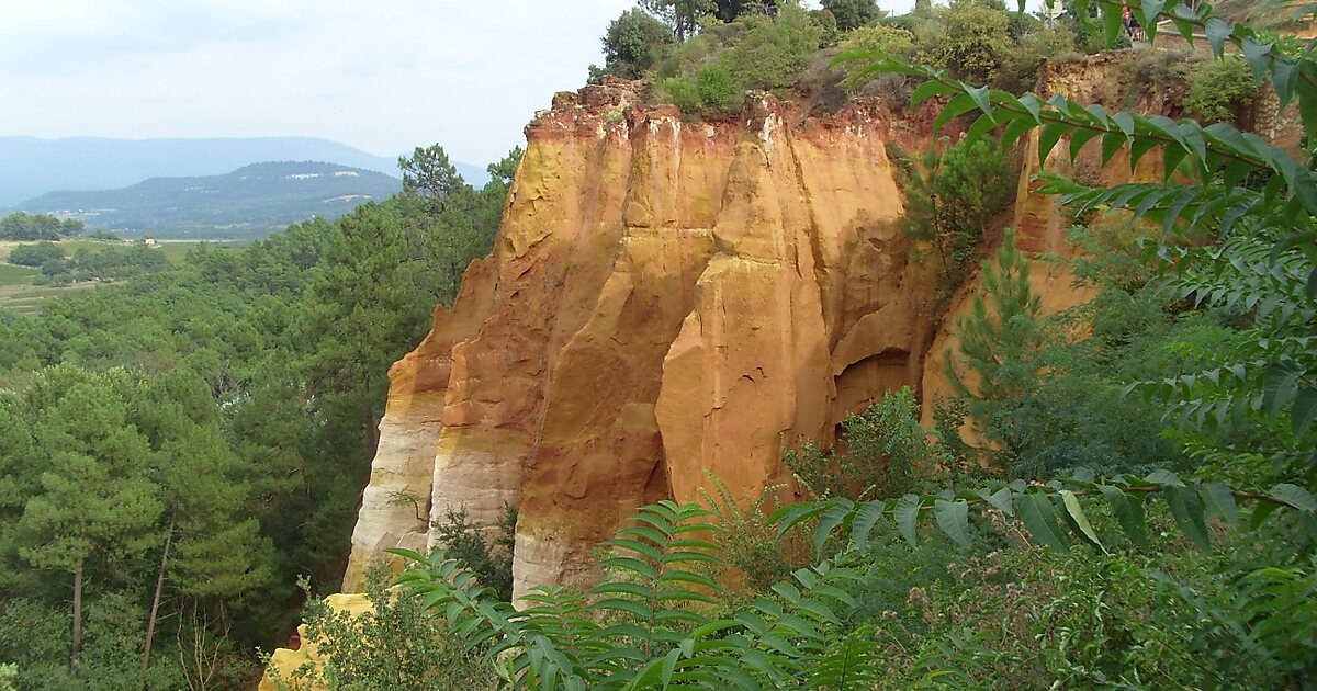 Ochre Trail in Roussillon, France | Tripomatic