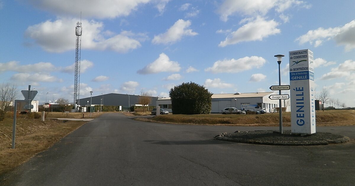 Genillé en Doyenné de Loches, France | Tripomatic