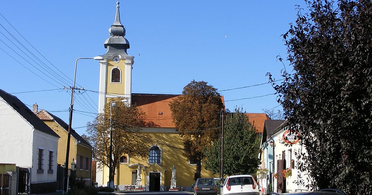 Osli in Győr-Moson-Sopron County | Tripomatic