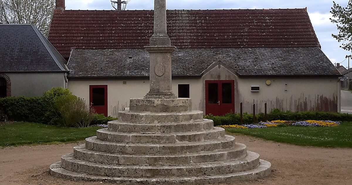 Chapelon in Centre-Val de Loire, France | Tripomatic