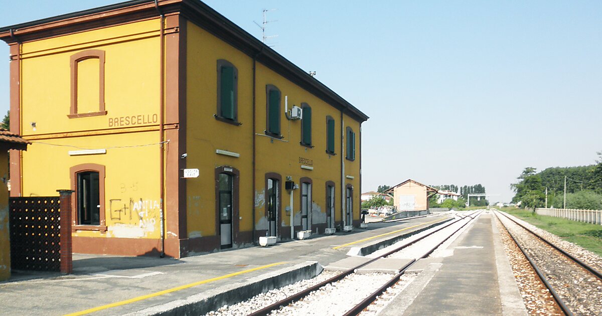 Gare de Brescello-Viadana - Brescello, Italie | Tripomatic