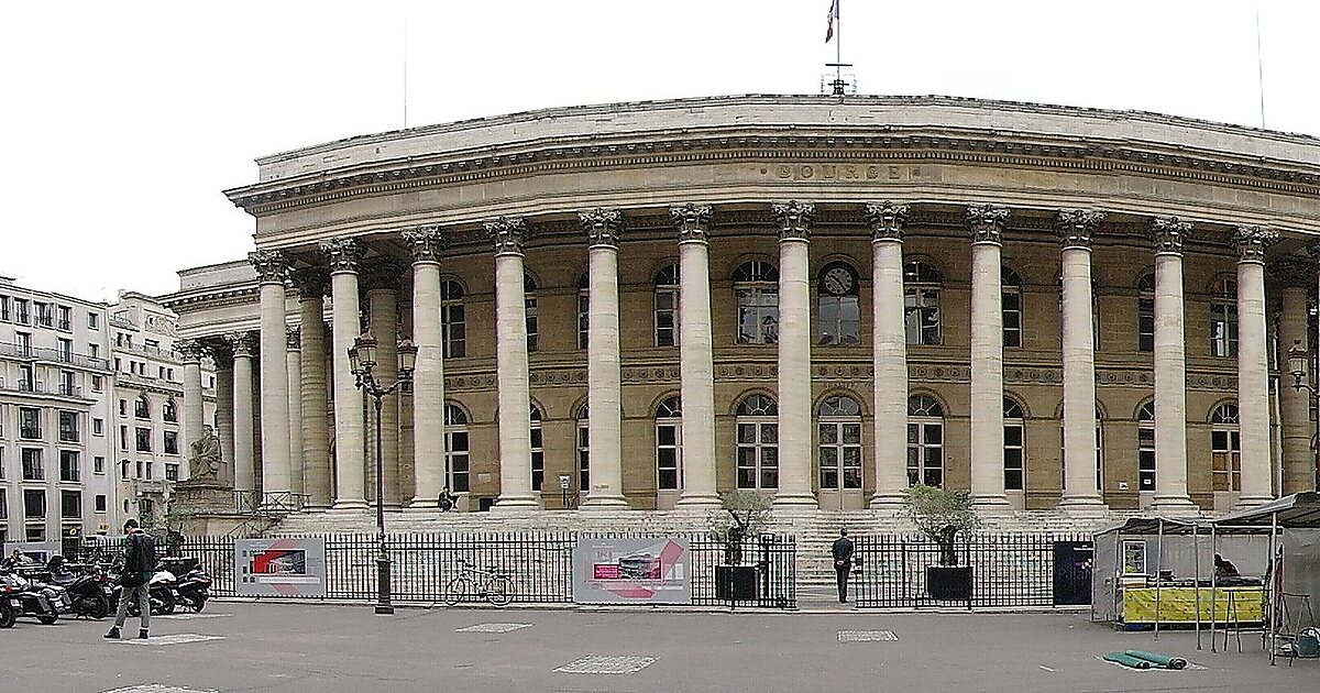 L'Obs in 2nd arrondissement of Paris, France | Tripomatic