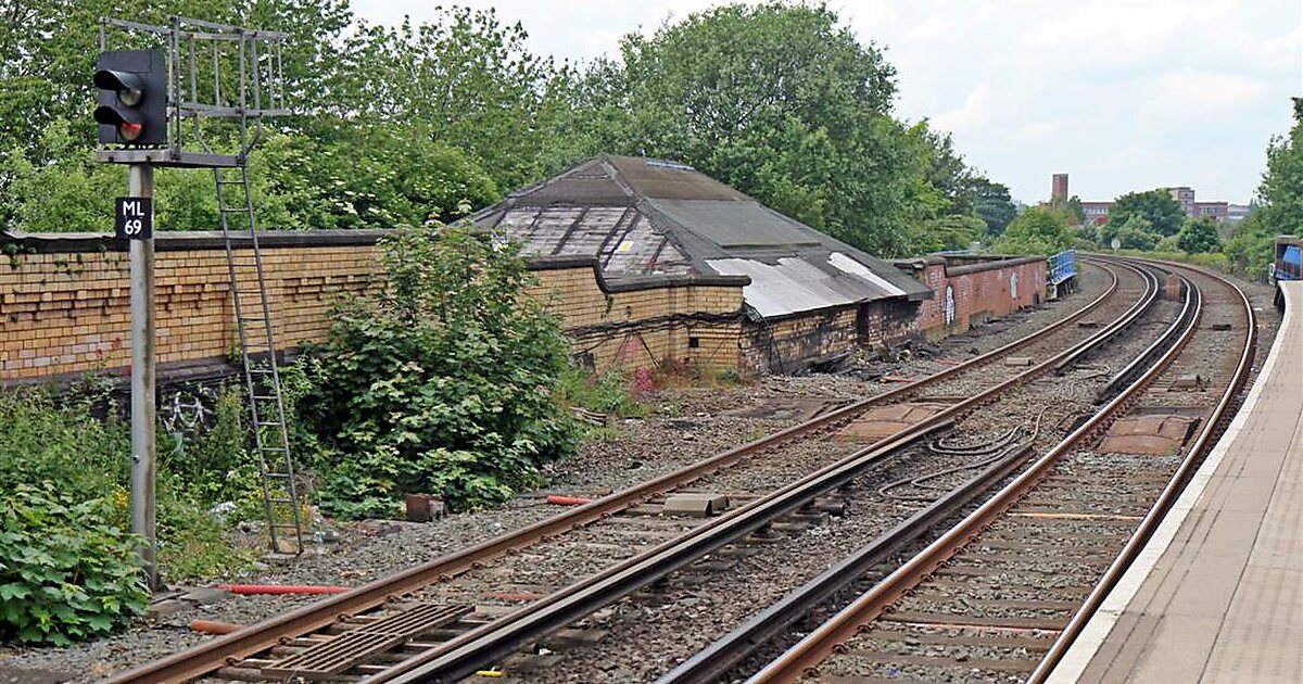 Bootle New Strand in Bootle, UK | Tripomatic