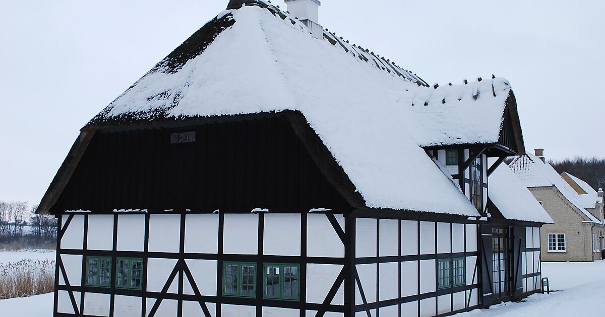 Sandbjerg in Sandbjerg, Danmark | Tripomatic