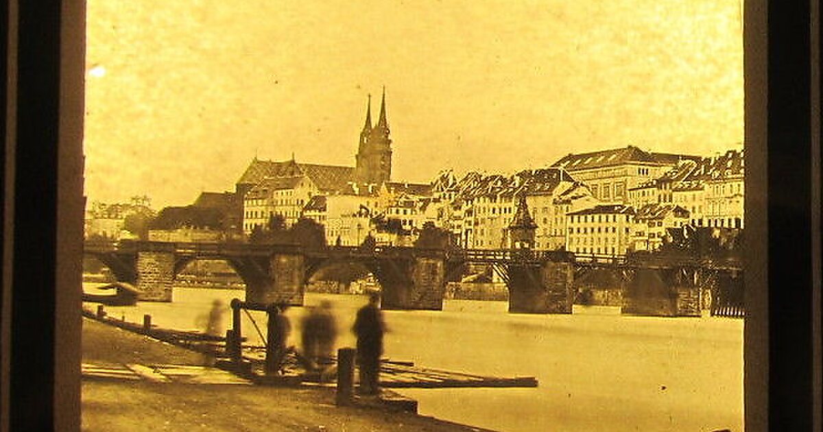 Middle Bridge, Basel in Basel, Schweiz/Suisse/Svizzera/Svizra | Tripomatic