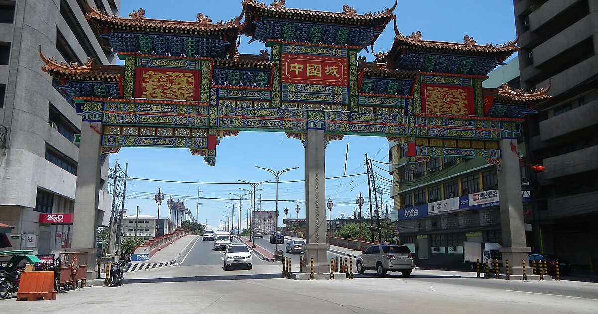 Jones Bridge in Manila, Philippines | Tripomatic