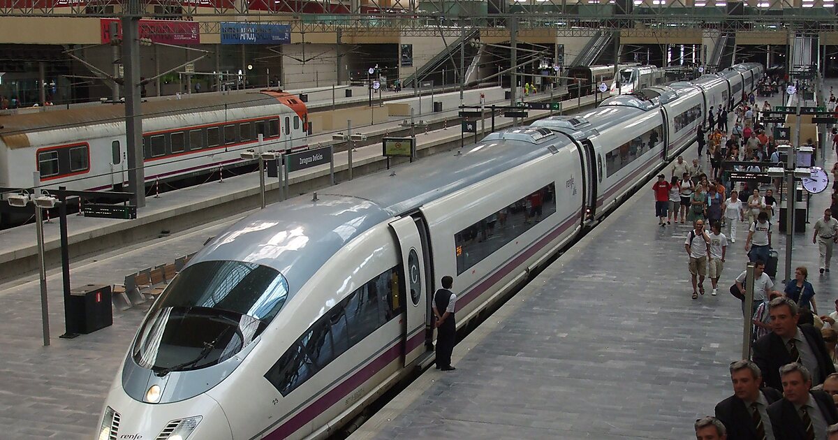 Renfe Operadora em Málaga, Espanha | Tripomatic