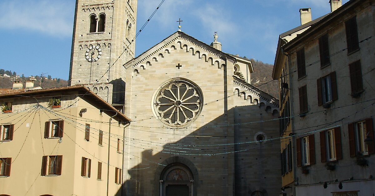 Basilica of San Fedele in Como, Italy | Tripomatic