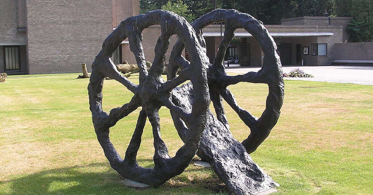 Rusthof cemetery in Leusden, Nederland | Tripomatic