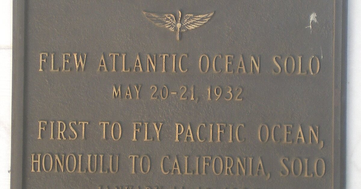 Valhalla Memorial Park Cemetery in Burbank, California | Tripomatic