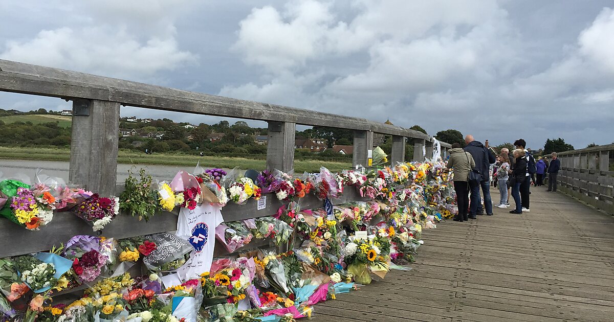 Old Toll Bridge in Shoreham-by-Sea, UK | Tripomatic