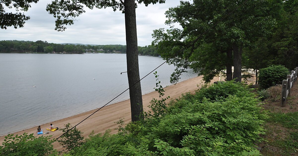Babb's Beach in Suffield | Tripomatic