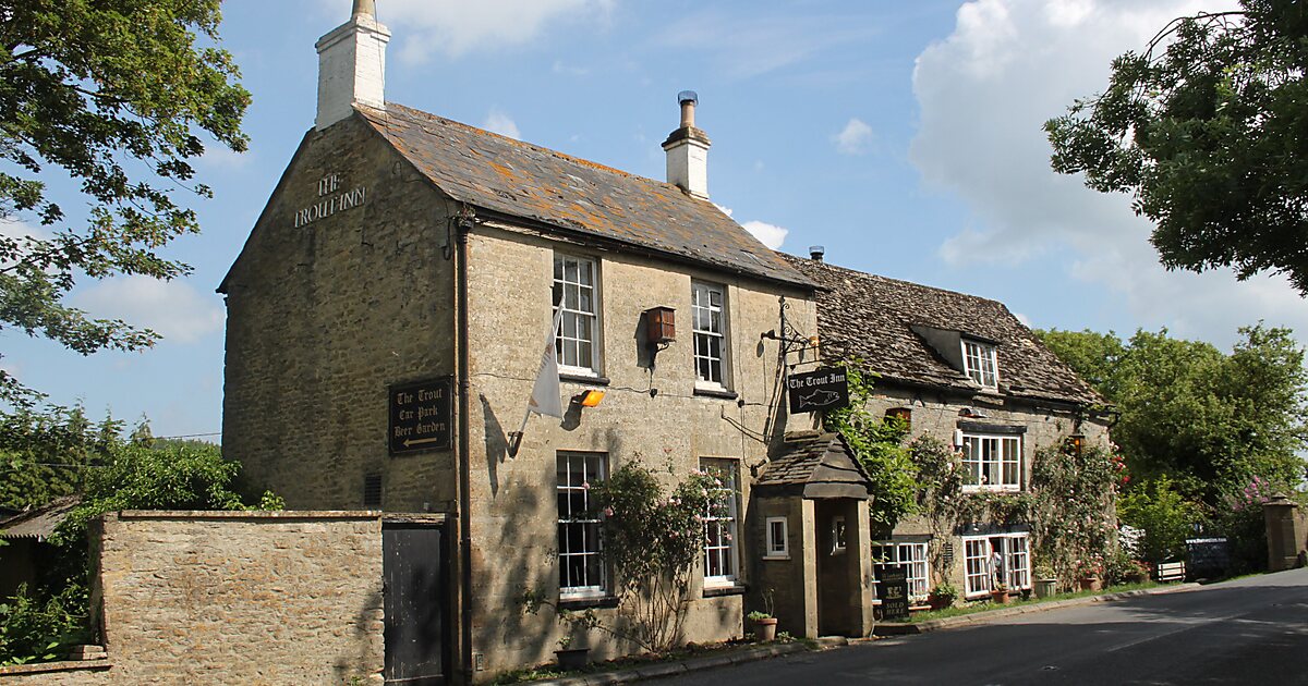 Trout Inn in Lechlade, UK | Tripomatic