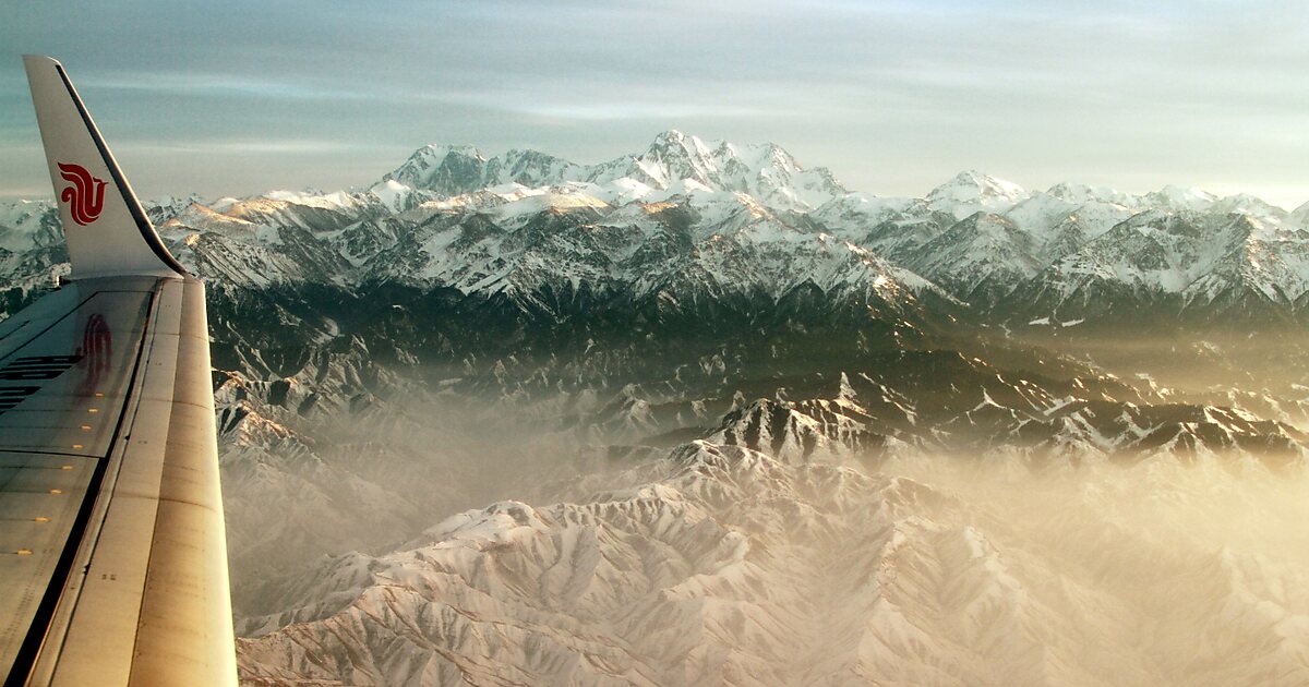Bogda Peak in Ürümqi, China | Tripomatic