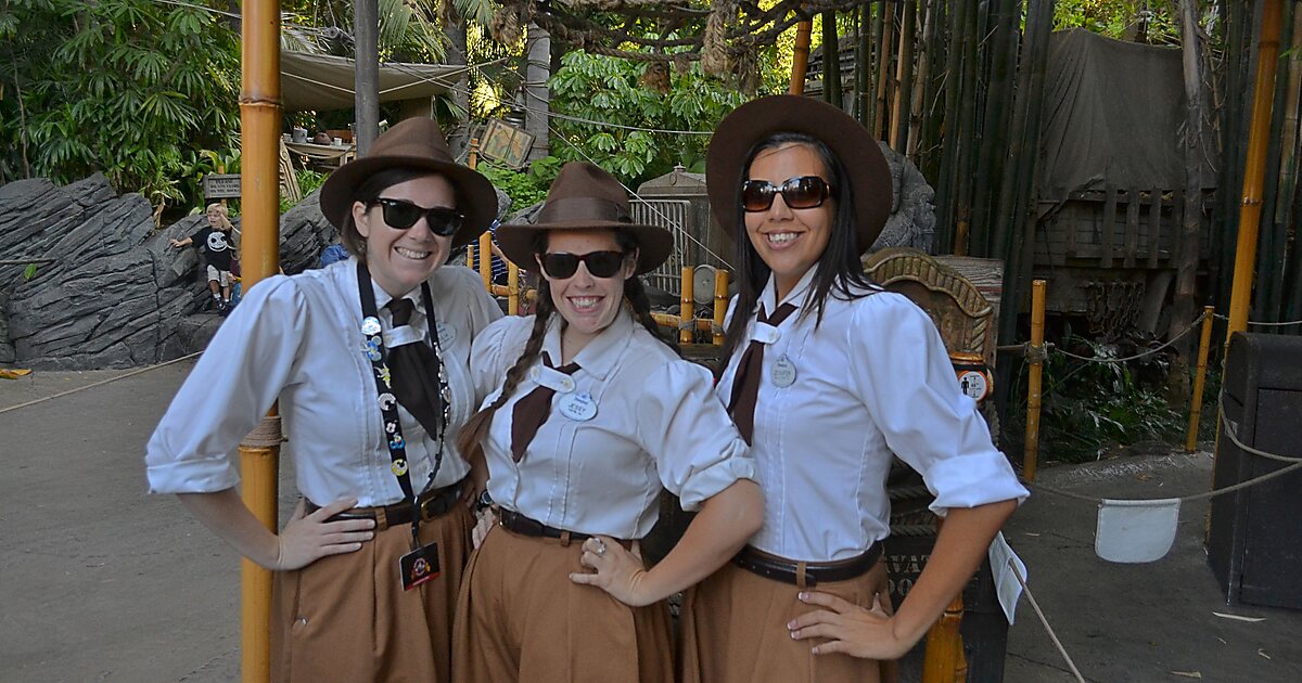 Indiana Jones Adventure: Temple of the Crystal Skull in Urayasu, Japan ...