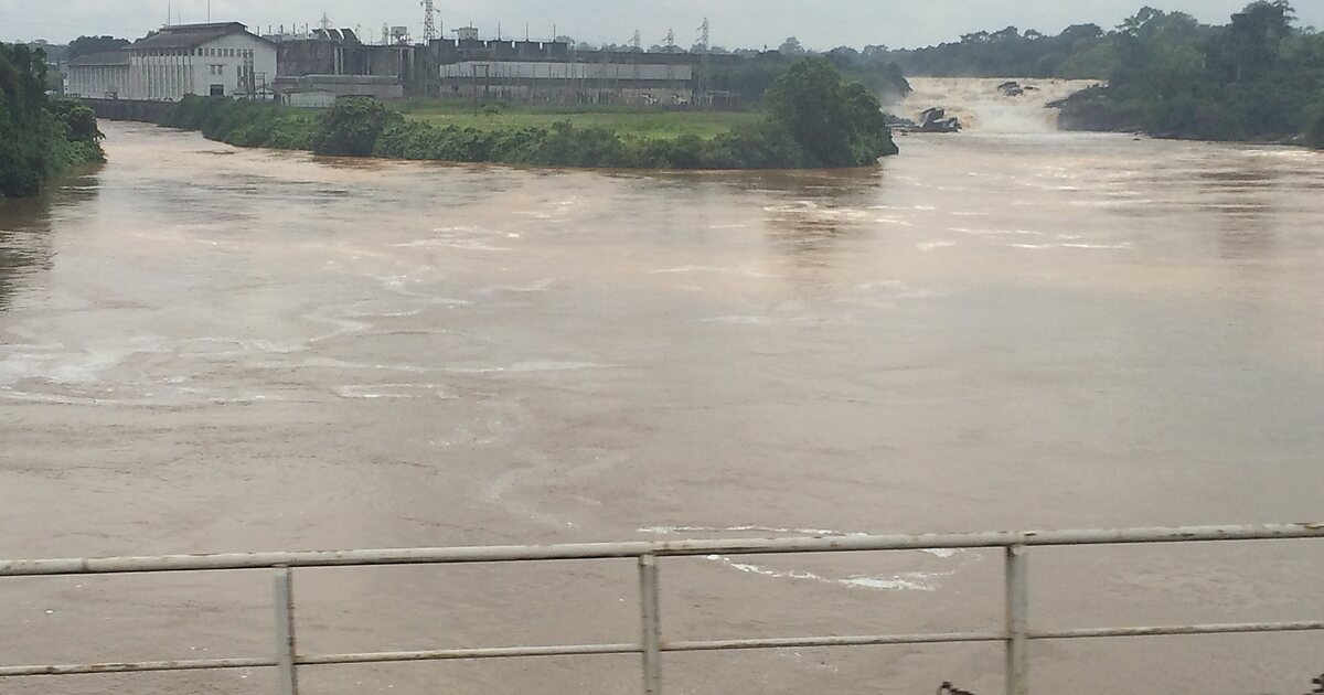 Barrage hydroélectrique d'Édéa - Edéa, Cameroun | Tripomatic