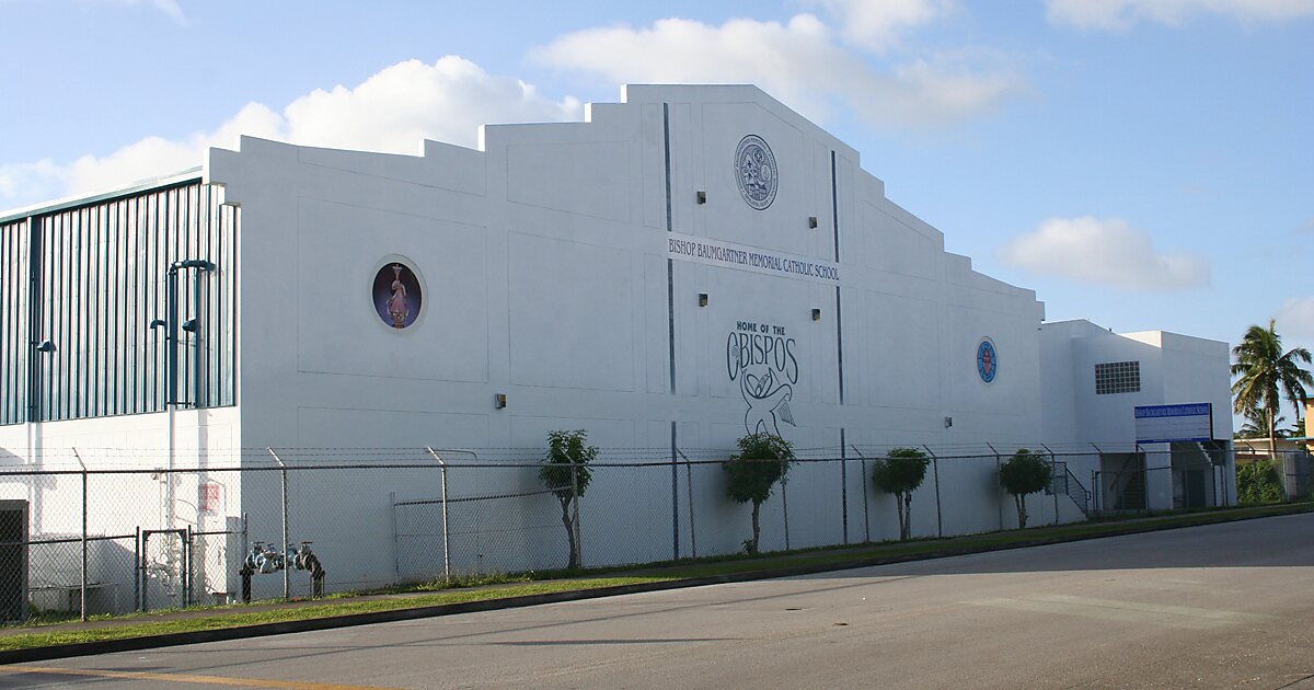 Sinajana, Guam in Mariana Islands | Tripomatic