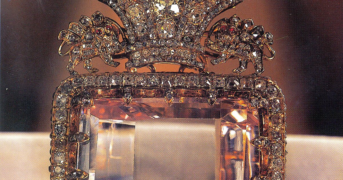 A Piece Of The Iranian Crown Which Belongs Today To The, 41% OFF