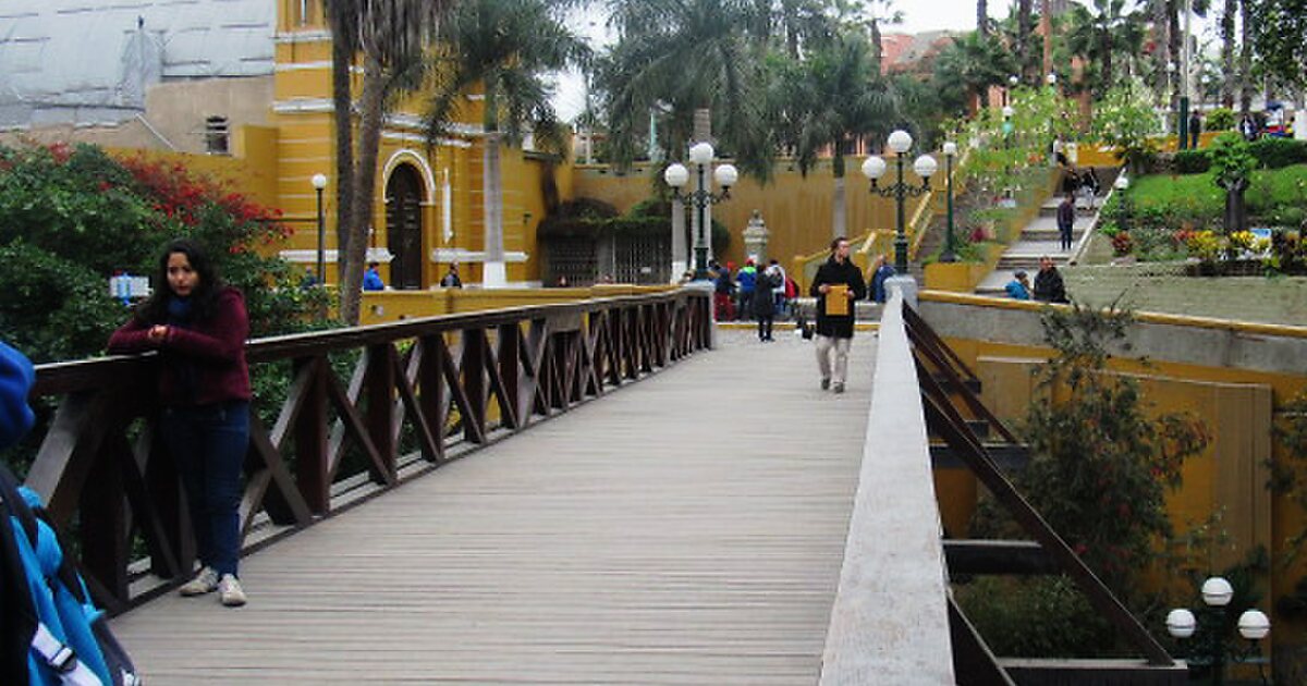 Bridge of Sighs en Lima, Perú | Tripomatic