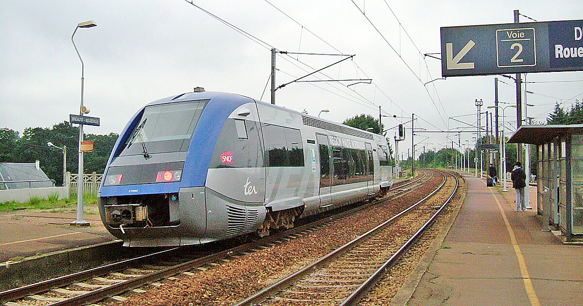 Bréauté-Beuzeville station in Bréauté, France | Tripomatic