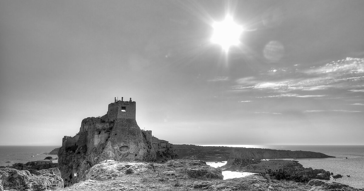 Abbey of Santa Maria a Mare in San Nicola, Italy | Tripomatic