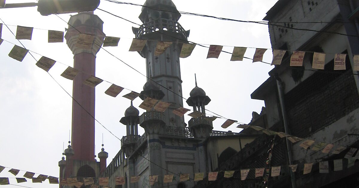Chawk Mosque in Dhaka Division, Bangladesh | Tripomatic