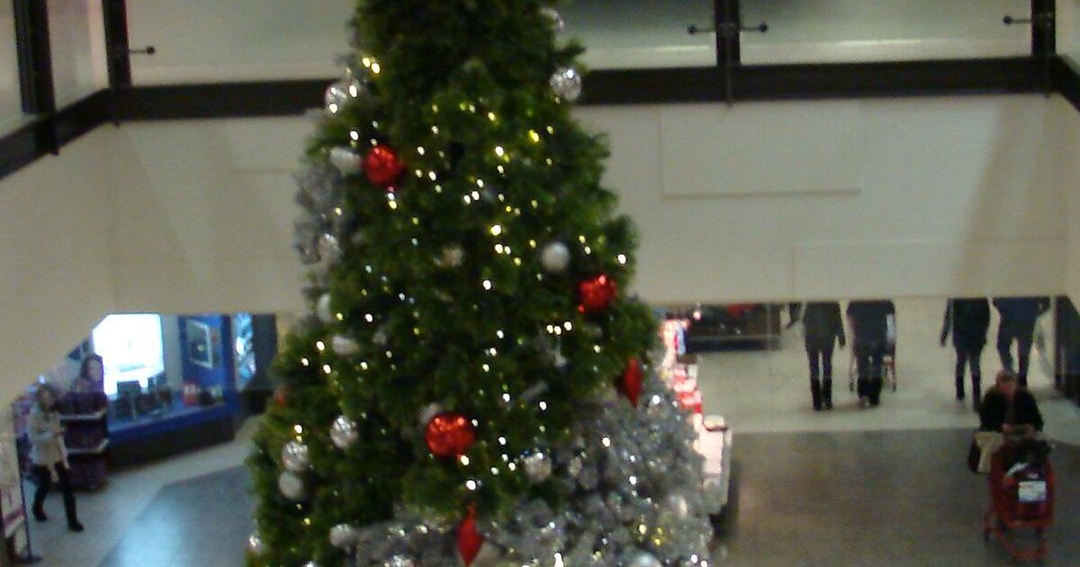 Kingsway Mall in Edmonton, Canada | Tripomatic