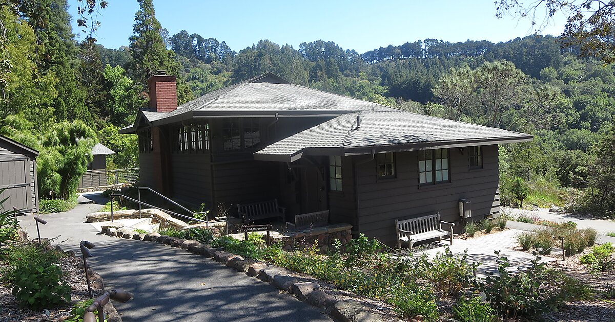 Julia Morgan Hall in Oakland, California | Tripomatic