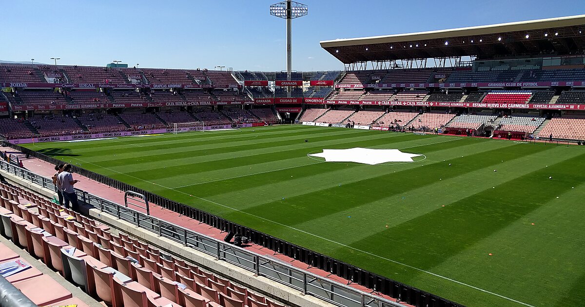 Estádio Nuevo Los Cármenes em Granada, Espanha | Tripomatic