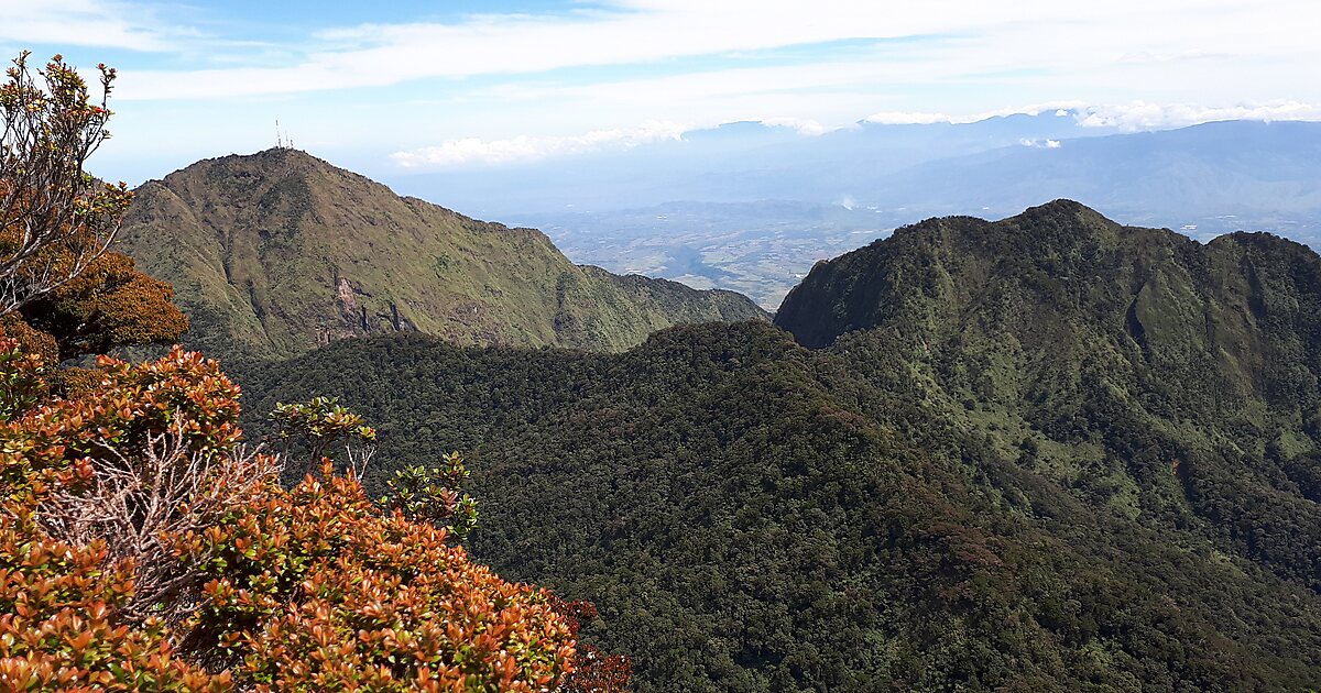 Mount Dulang-Dulang in Philippine Continental Shelf, Philippines ...