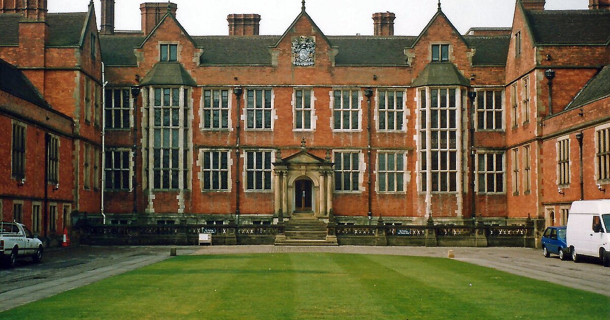 Heslington in Yorkshire and the Humber, UK | Tripomatic