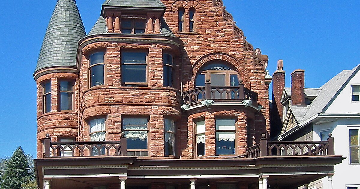 The Kozy Bar in Duluth, Minnesota | Tripomatic