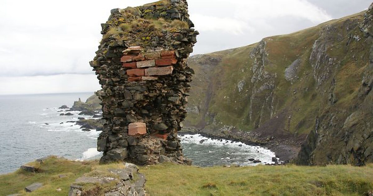 Fast Castle in UK | Tripomatic