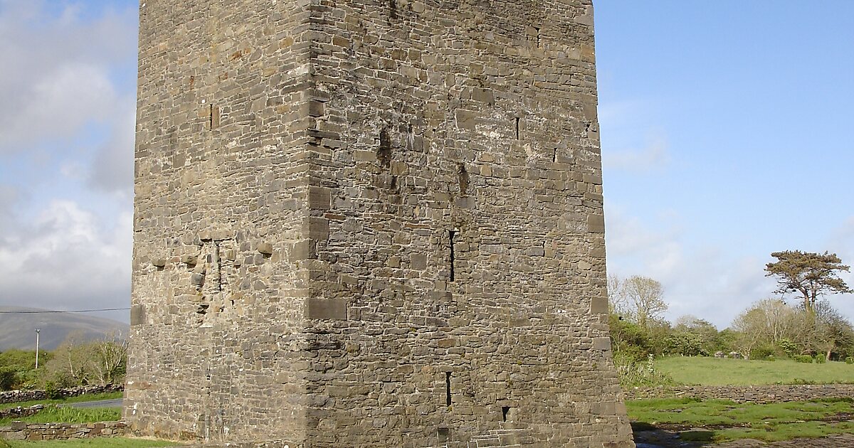 Rockfleet Castle in Ireland | Tripomatic