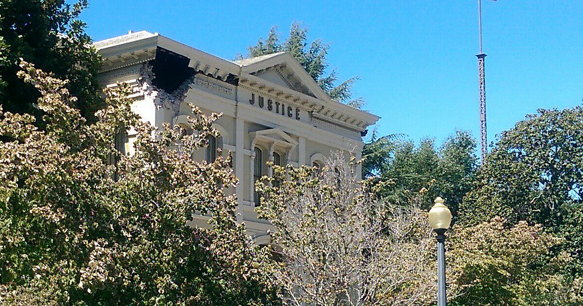 Napa County Courthouse in Napa, California, United States | Tripomatic