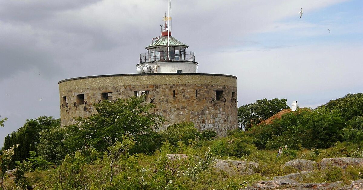 Christiansø Lighthouse in Ertholmene, Denmark | Tripomatic