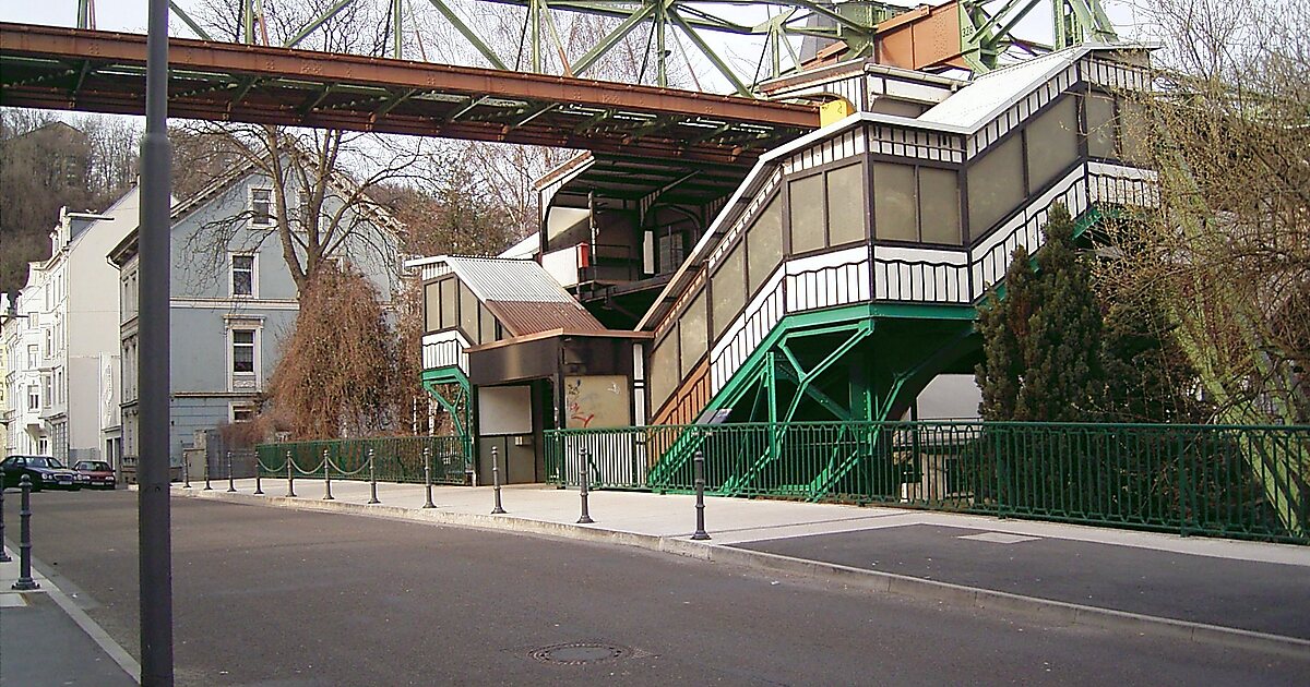 Völklinger Straße in Wuppertal, Deutschland | Tripomatic