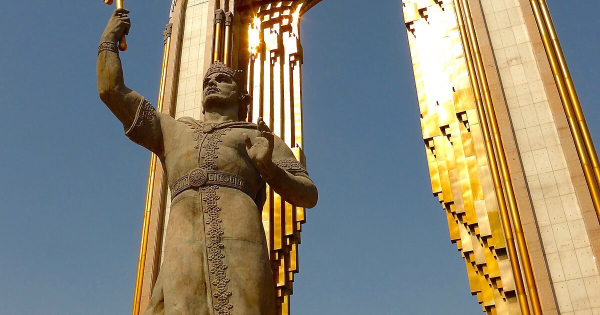 Ismail Samani en Tursunzoda | Tripomatic