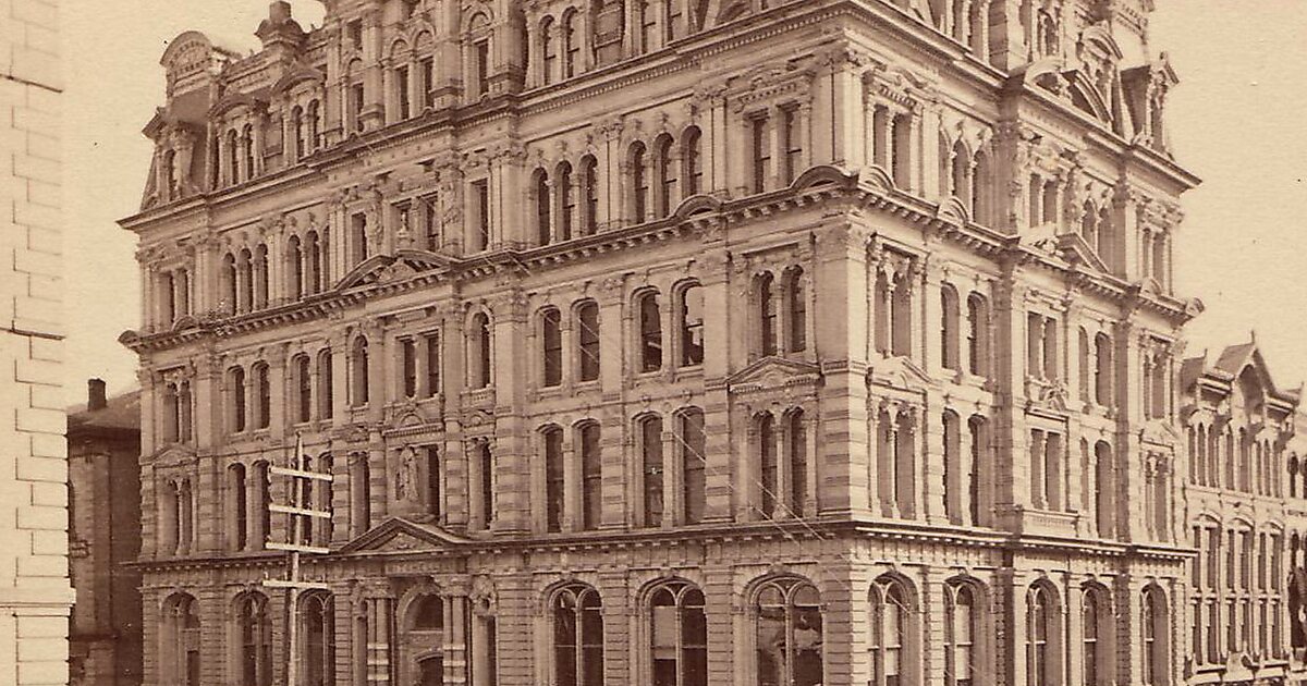 Mitchell Building en East Town, Milwaukee | Tripomatic