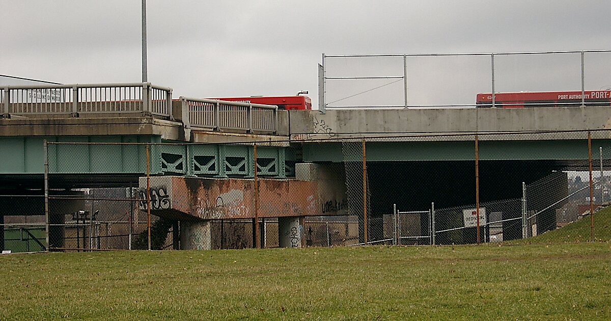 Birmingham Bridge in Pittsburgh | Tripomatic