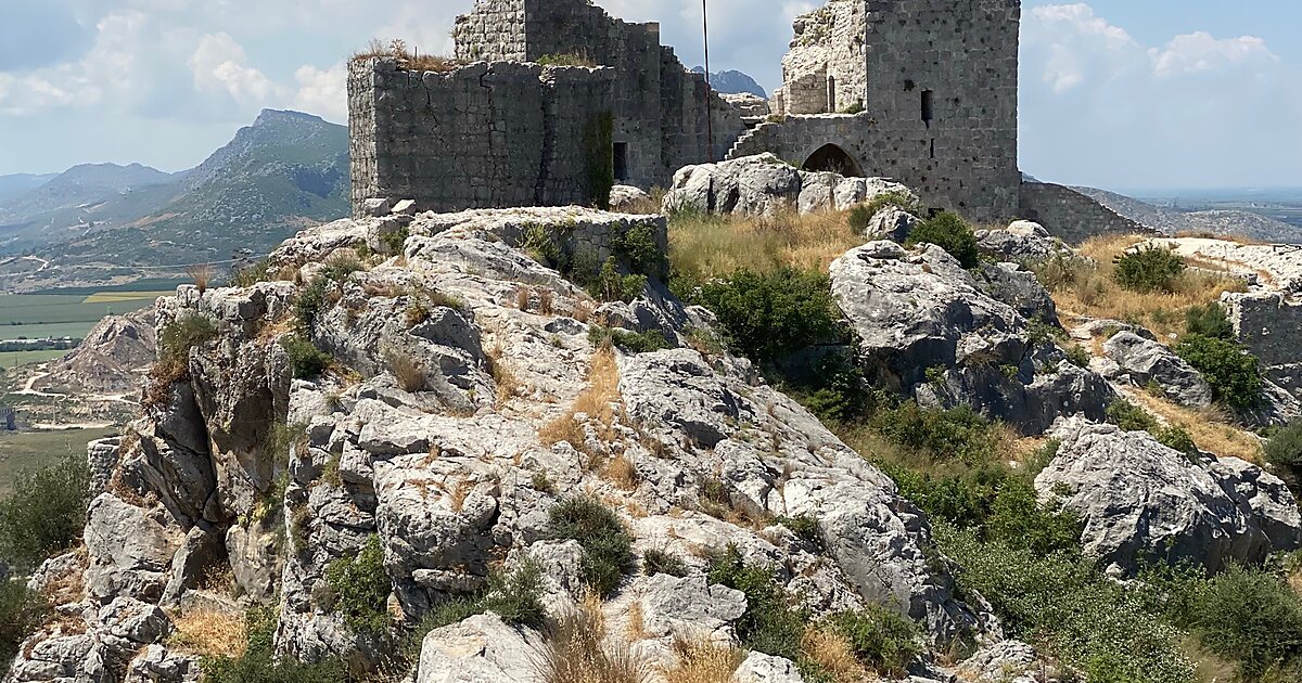 Snake Castle in Adana, Turkey | Tripomatic