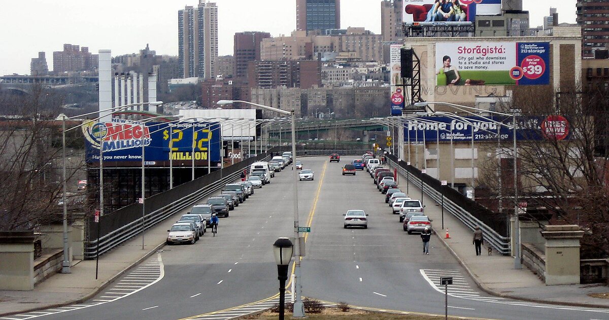 Riverside Drive in Washington Heights, Manhattan, New York City, United ...