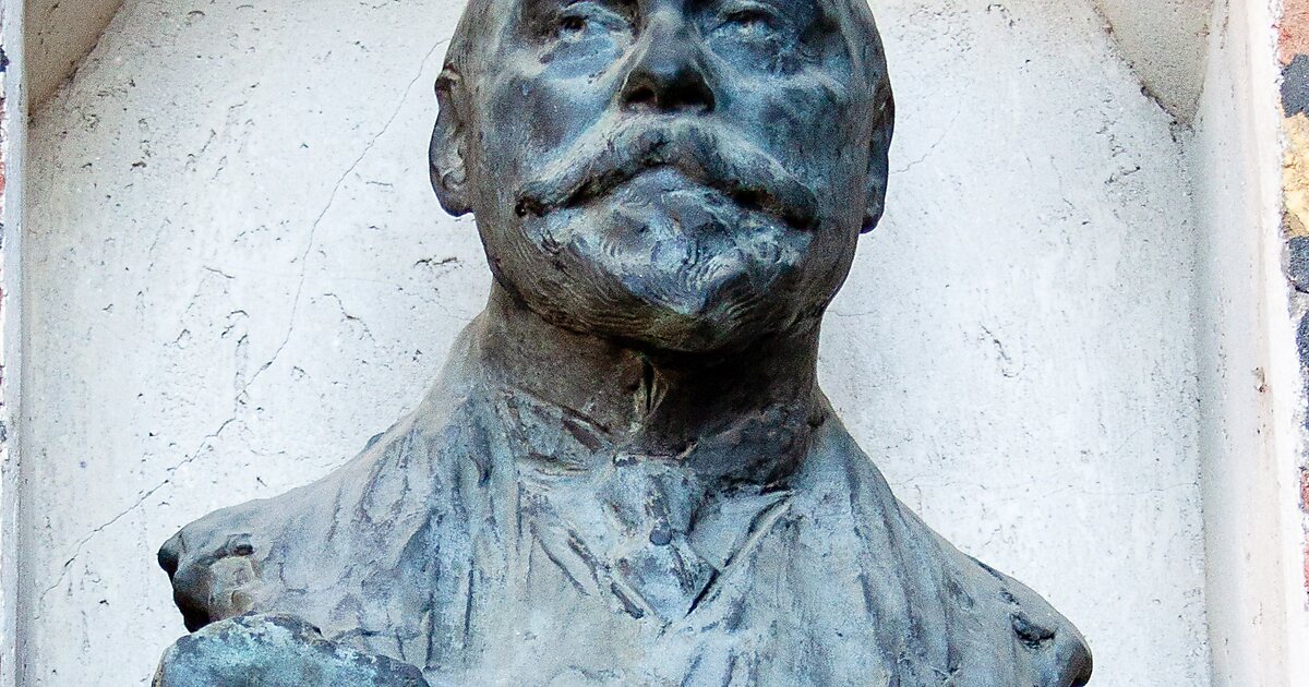 Ödön Lechner in Margaret Island, Budapest, Hungary | Tripomatic