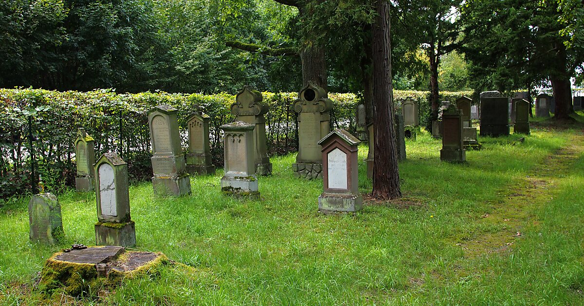 Cemitério Judaico de Philippsburg em Philippsburg, Deutschland | Tripomatic
