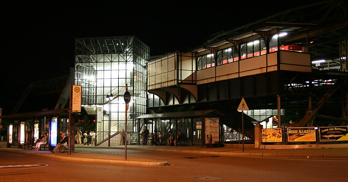 Oberbarmen station in Wuppertal, Deutschland | Tripomatic
