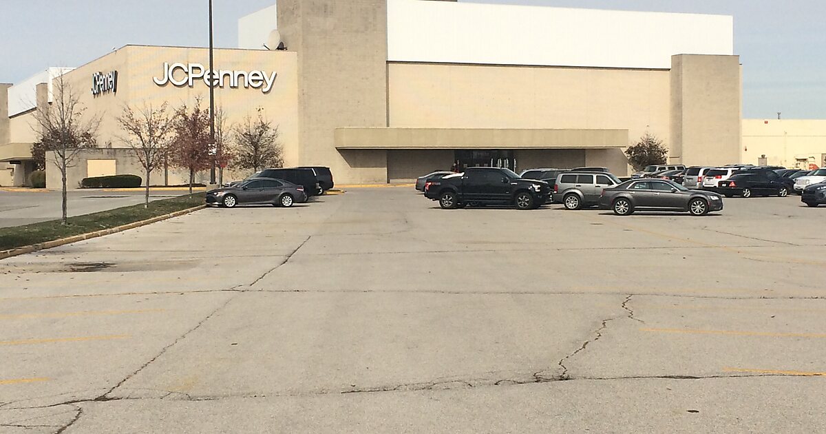 Castleton Square Mall in Indianapolis | Tripomatic