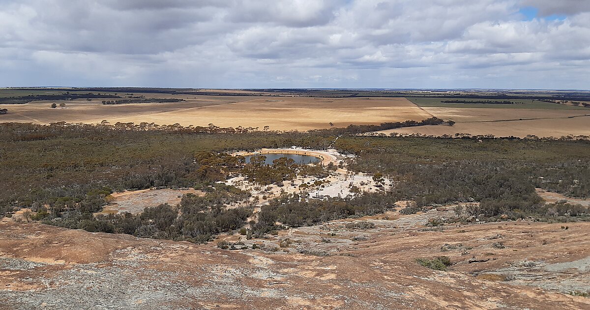 Hyden Humps Dam in Hyden, Western Australia | Tripomatic