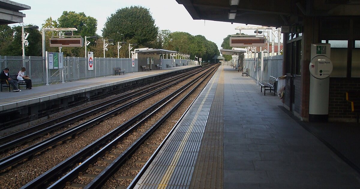 Ruislip Manor