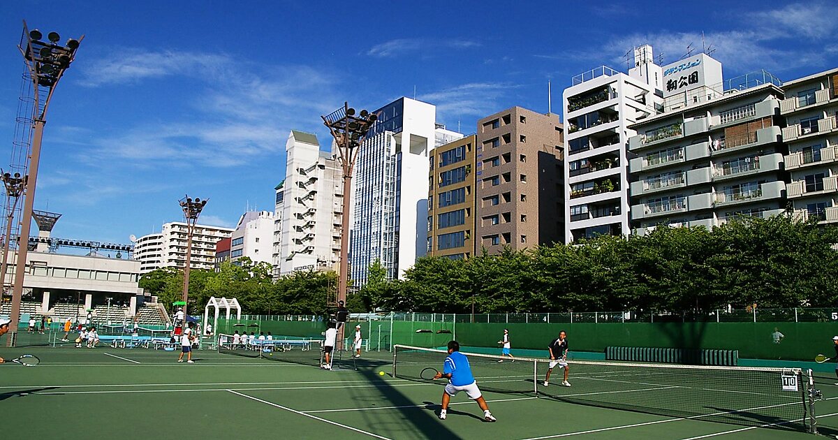 Utsubo Tennis Center in Western Avenue, Osaka, Japan | Tripomatic