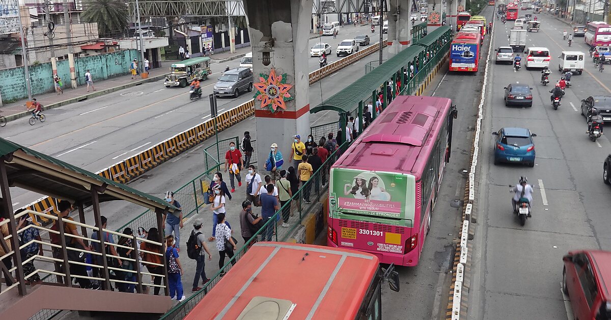 EDSA Carousel in Parañaque, Philippines | Tripomatic